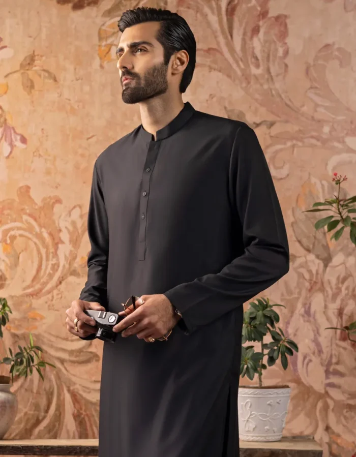 JUNAID JAMSHED BLACK BLENDED KAMEEZ SHALWAR - riwajsweden.com